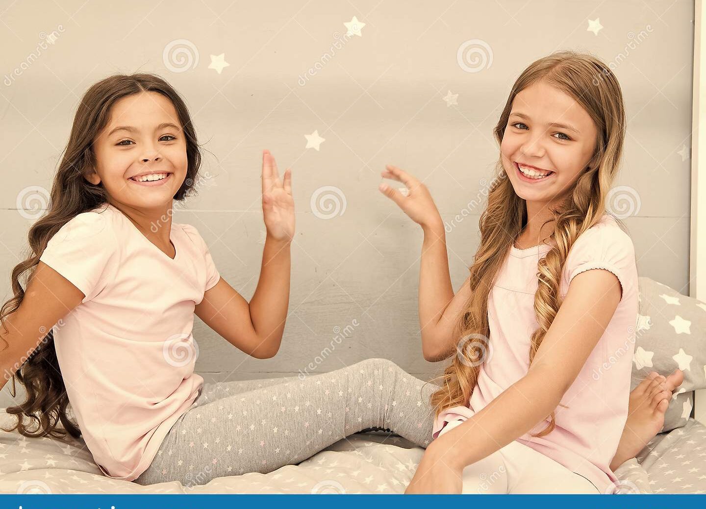 10 mensajes emotivos para sorprender a tu hermana en cualquier ocasión